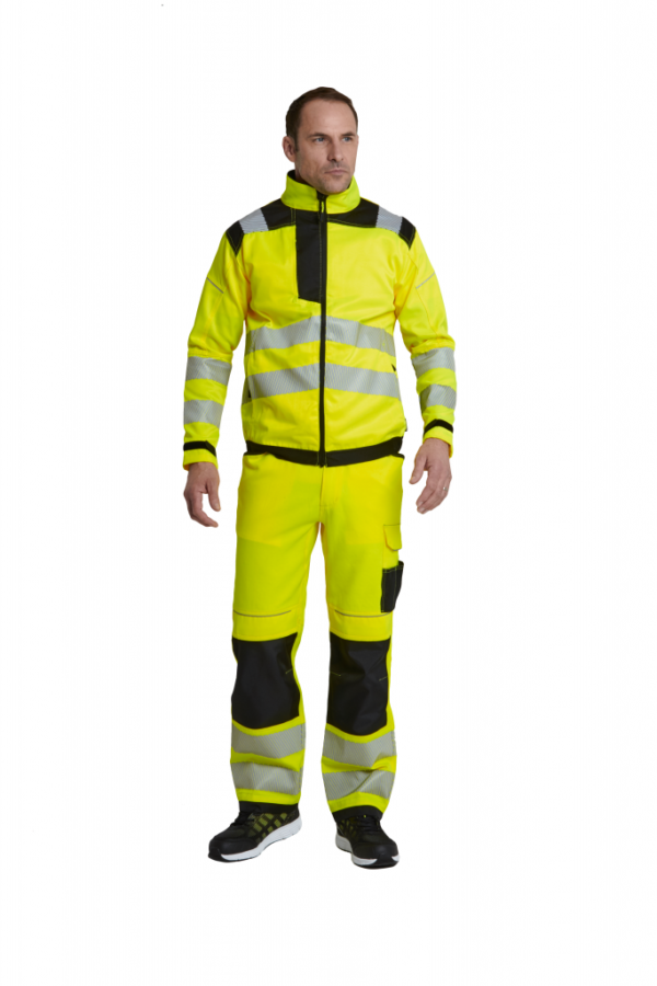 High Vis Clothing : To Wear or Not to Wear?