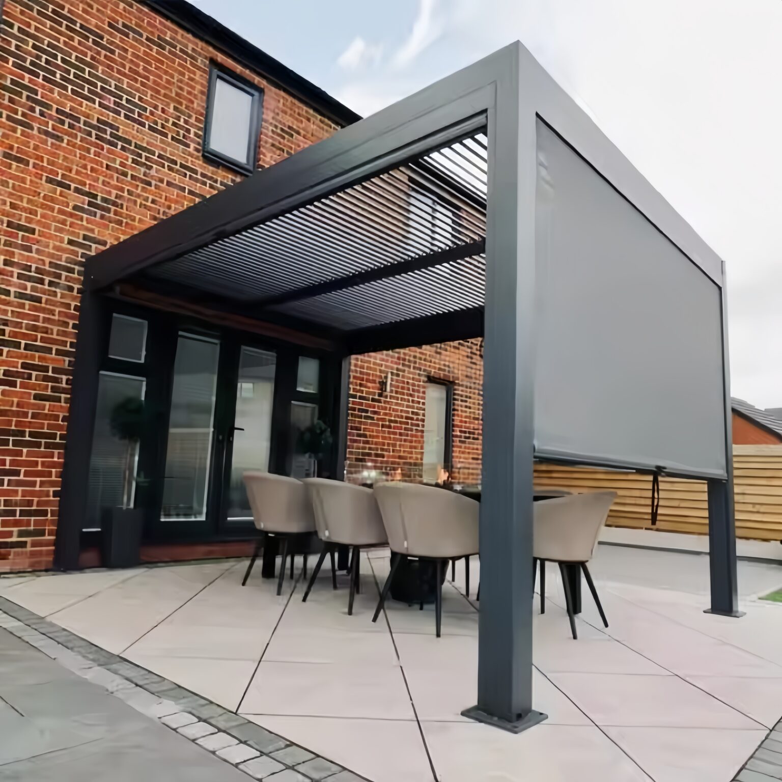 Motorized Aluminum Louvered Pergola